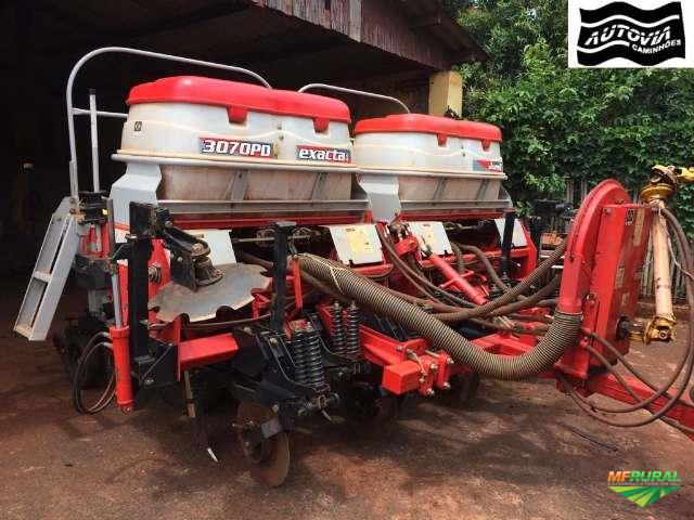 Plantadeira de Soja E Milho Marca Jumil Semi Nova em Araraquara 277798