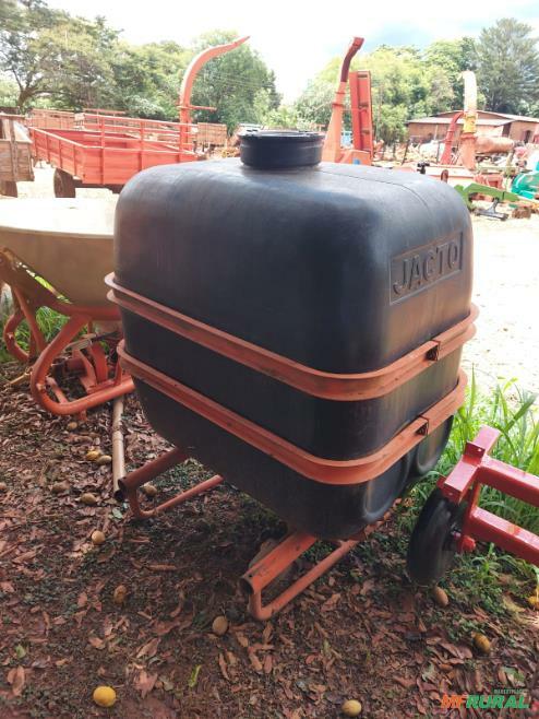 Bomba 600 Litros Jacto | Preço Venda Compra - MF Rural