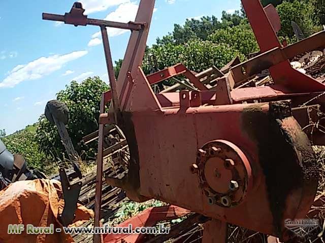 Tramplo Gafanhoto Canavieiro P/ Trator Massey Ford New Holland 208561