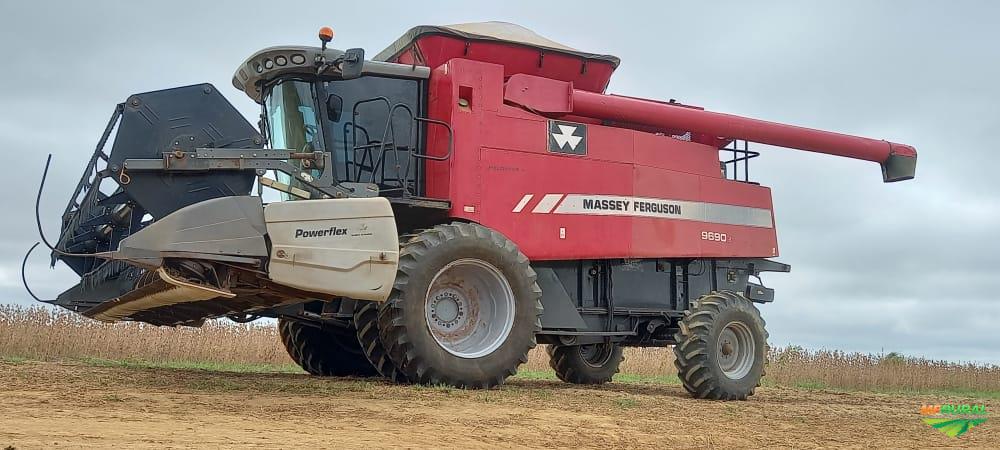 Colheitadeira Massey Ferguson MF 9690 em São Paulo à venda com