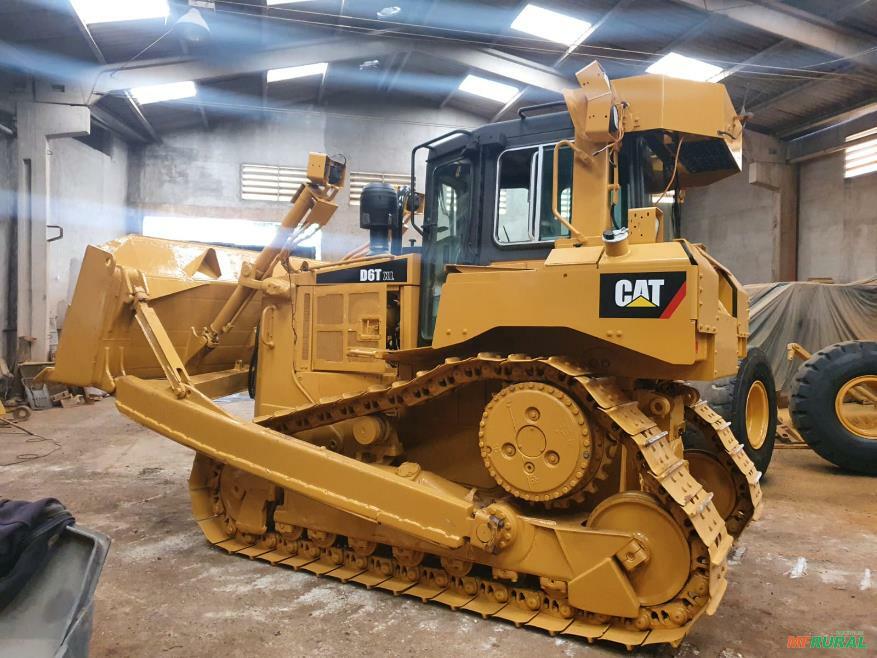Trator de Esteiras Caterpillar D6t 2012 em São Paulo SP à venda. 634719