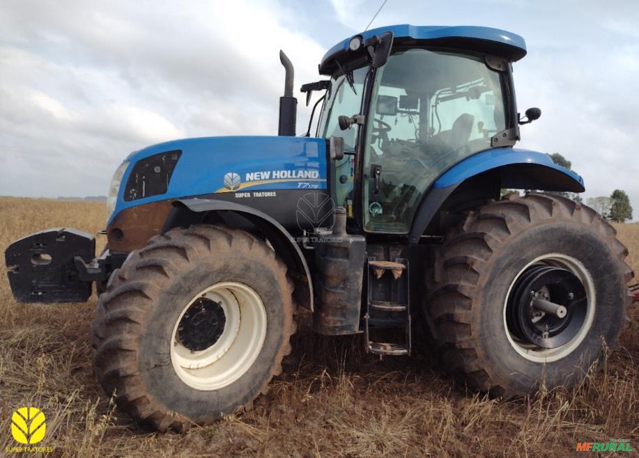 Trator New Holland T7.175 4X4 Ano 14 em Santa Maria RS à venda. 621745