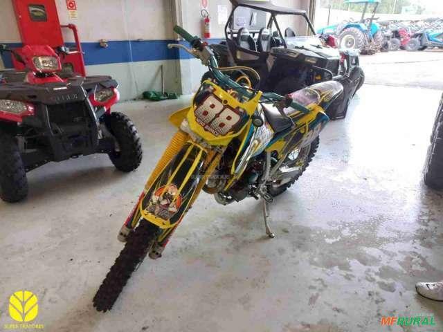 Moto de Trilha Suzuki Dzr Ano 2001 em Santa Maria RS à venda. 628323