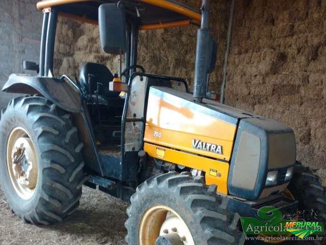 Trator Valtra/Valmet 700 4X4 Ano 08 em Rio das Pedras SP à 304075