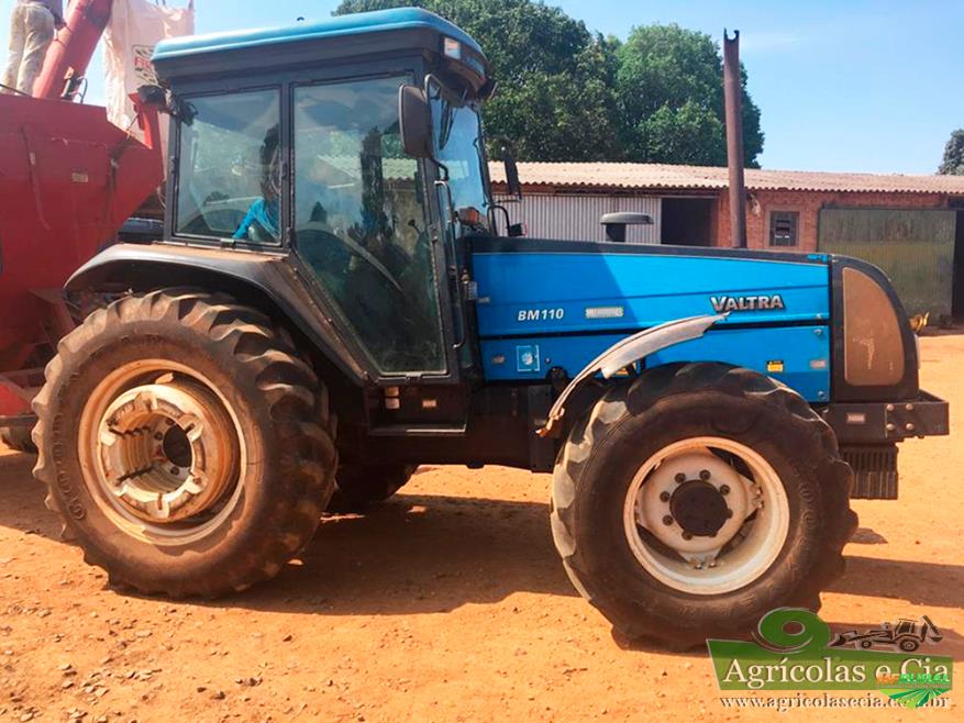 Trator Valtra/Valmet bm 110 4X4 Ano 04 em Rio das Pedras SP à 345654