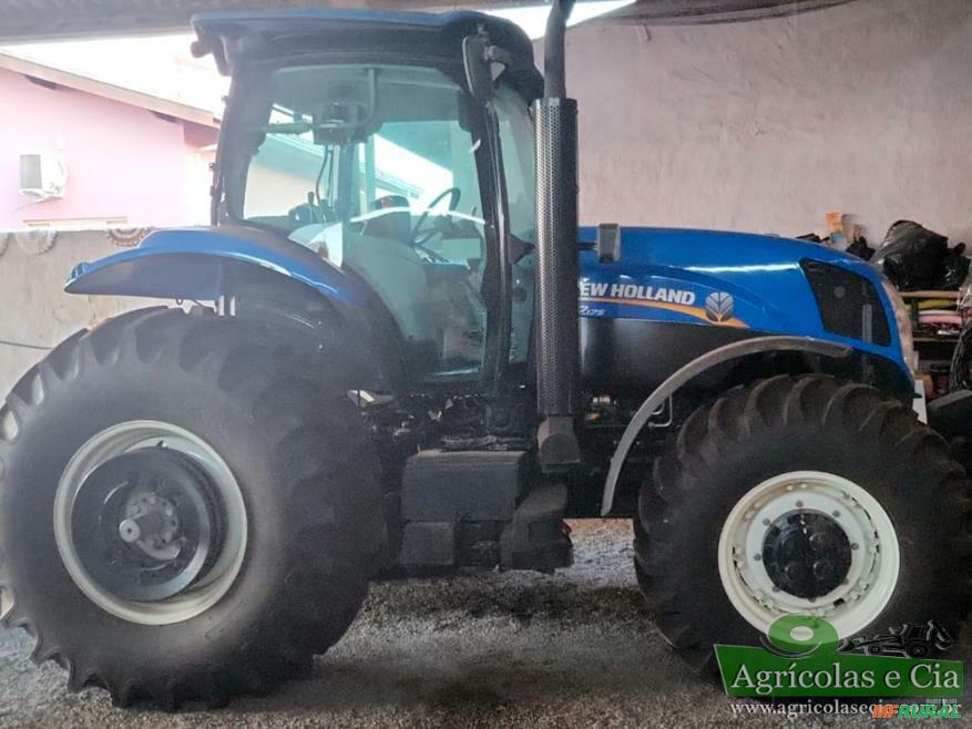 Trator New Holland T7.175 à venda com preço