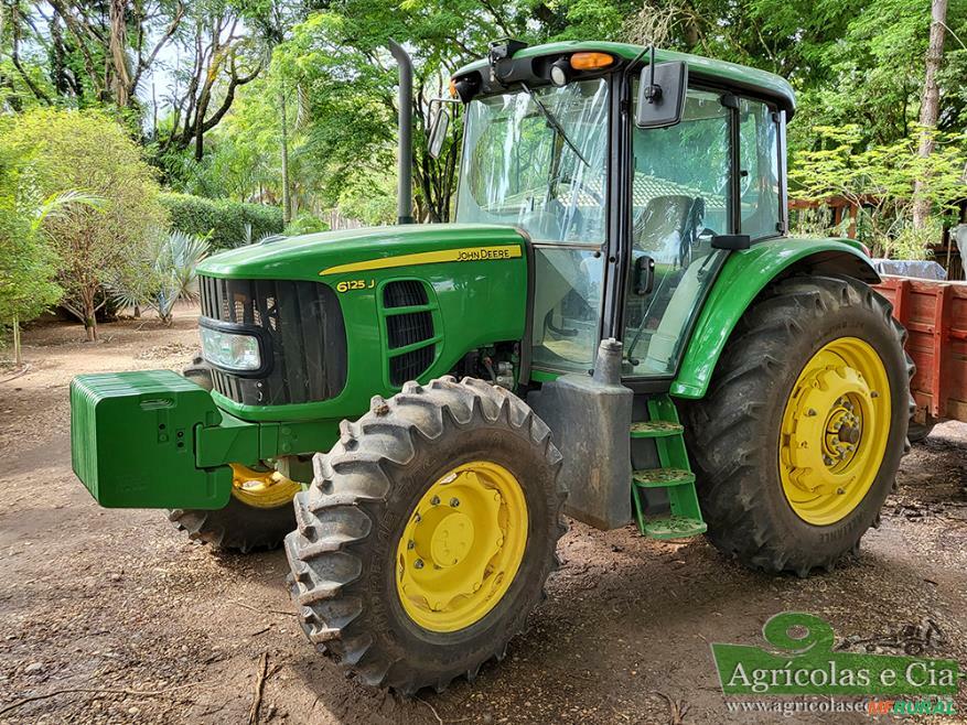 Trator John Deere 6125 4X4 Ano 21 em Rio das Pedras SP à venda. 640804