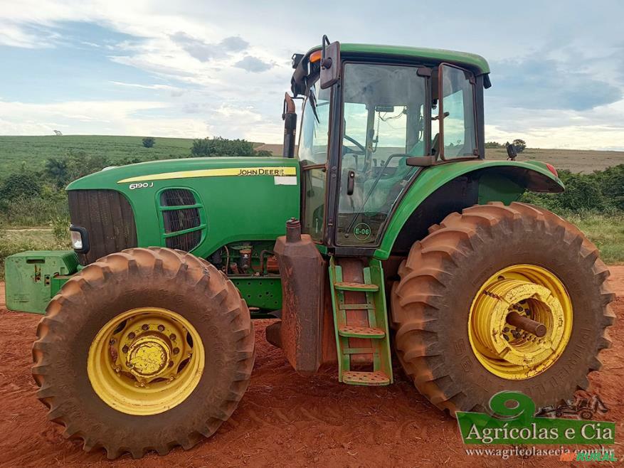 Trator John Deere 6190 J 4X4 (Único Dono - Pneus Novos) em Rio 780715