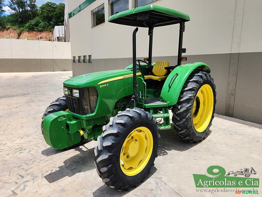 Trator John Deere 5065 E 4X4 (Único Dono - 2.200 Horas) em Rio 845009