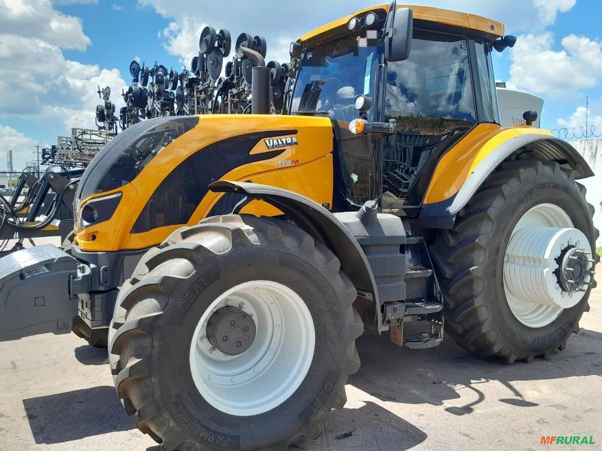 Trator Valtra T250 (250Cvs) em Paranavaí PR à venda. Compre 784692
