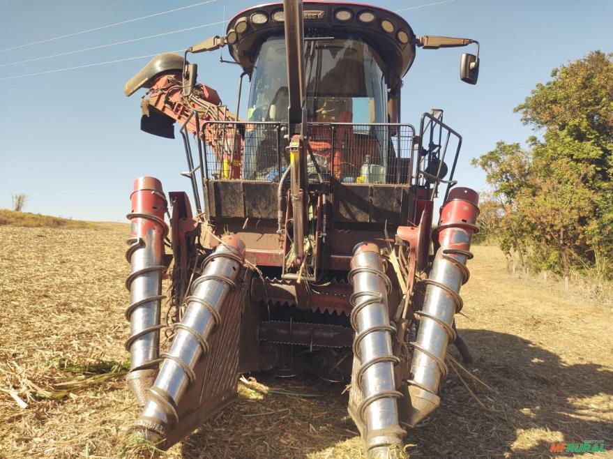 Colhedora de Cana Case 9000 em Ribeirão Preto SP à venda. Compre 808679