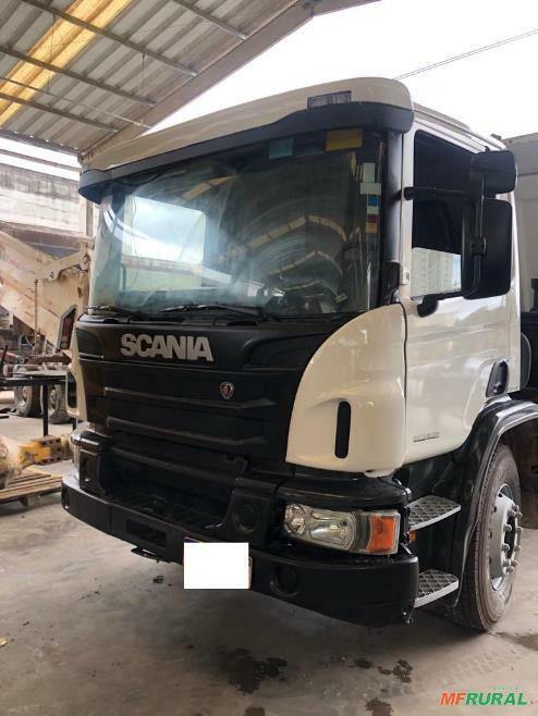 Caminhão Scania P 360 B6x4 cs Ano 15 em Barueri SP à venda. 677137