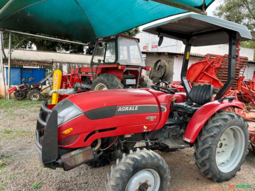 Trator Agrale 4230 4X4 Ano 12 em Amparo SP à venda. Compre 692121