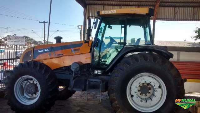 Trator Valtra/Valmet bh 205 4X4 Ano 10 em Fernandópolis SP à 275315