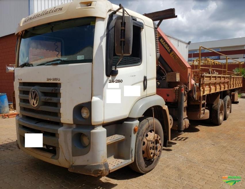 Caminhão Volkswagen (VW) 24250 ano 11 em Belo Horizonte MG Vende