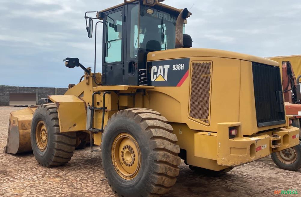 Pá Carregadeira Caterpillar, Modelo 938H, Ano 2012 em Belo 660577