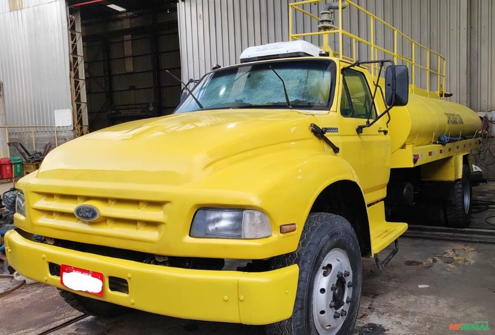 Caminhões Ford F 12000 à venda com preço F 12000