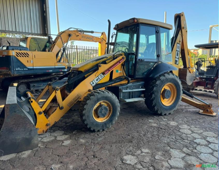 Retroescavadeira JCB em Belo Horizonte - MG Venda de JCB em Belo