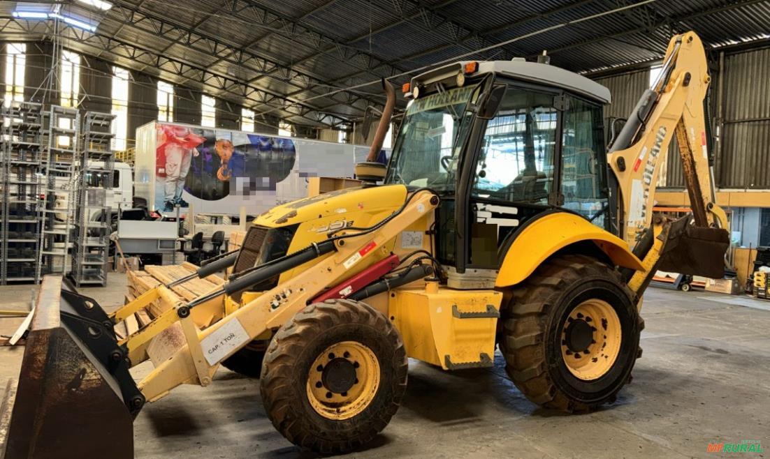 Retroescavadeira New Holland B95b 4X4 Ano 2013, de Único Dono, 809018