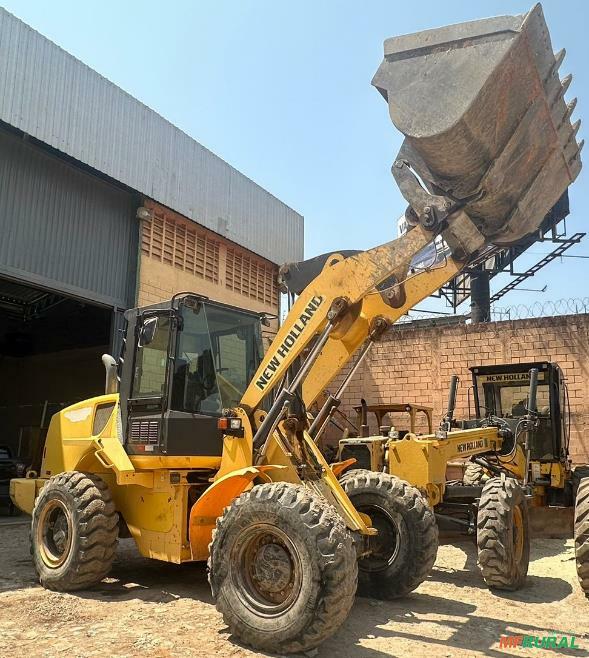 Pá Carregadeira New Holland, Modelo W130, Ano 2017, Com 12.768Hs 825220