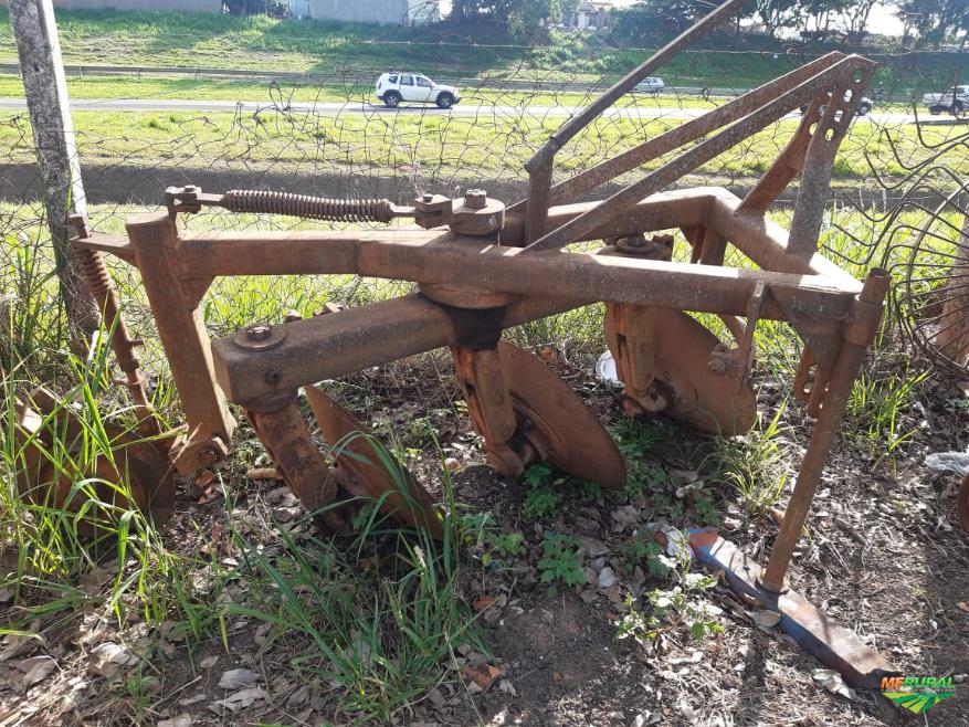 Arado Sta Isabel 3 Discos em Rio Claro SP à venda. Compre direto 400393