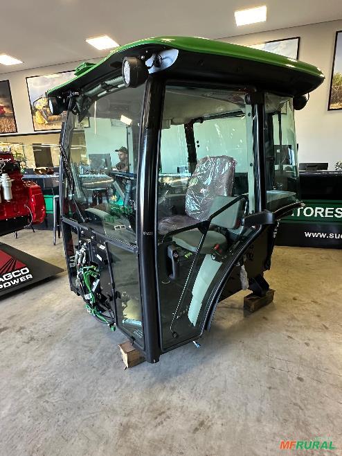 Cabine John Deere Pulverizador 4025 Nova Sem Uso!!! em Ibiporã 789459