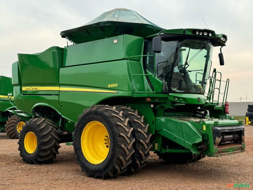 Colheitadeira John Deere S 660 - Ano 2017 em Ibiporã PR à venda. 810256