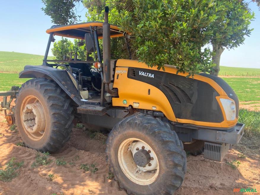 Trator Valtra/Valmet bm 125 4X4 Ano 16 em Ibitinga SP à venda. 649061