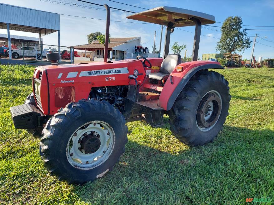 Trator Massey Ferguson 275 em Ibitinga - SP à venda com preço
