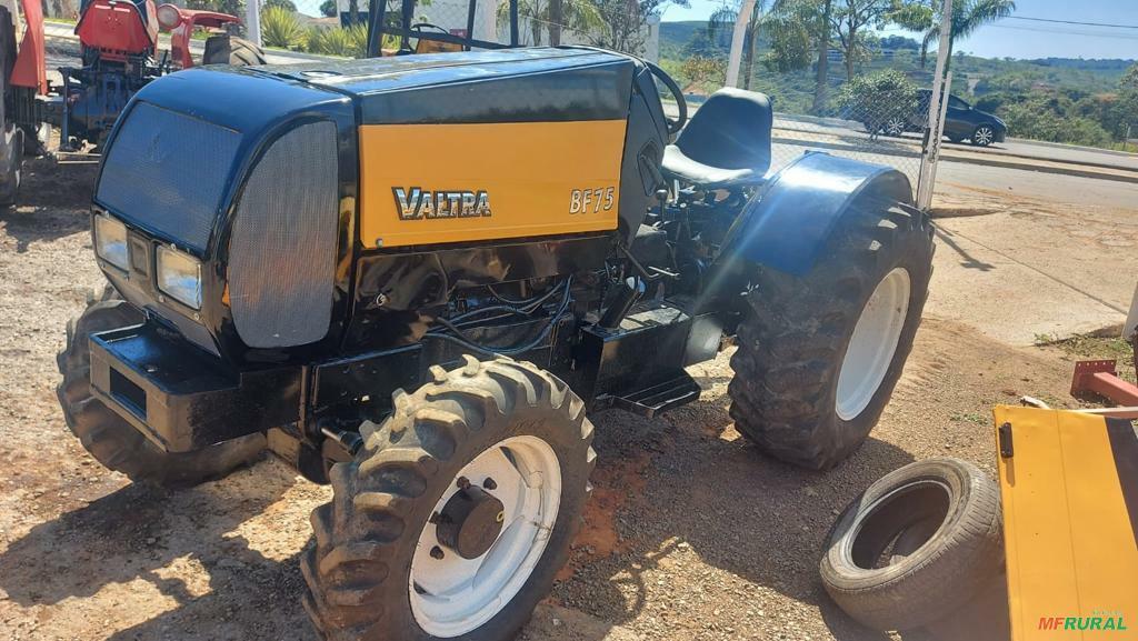 Trator Valtra/Valmet bf 75 4X2 Ano 05 em Ibitinga SP à venda. 690753