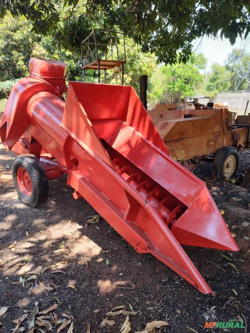 Colhedeira de Milho Foguetinho Jumil Penha em Ribeirão Preto SP 648370