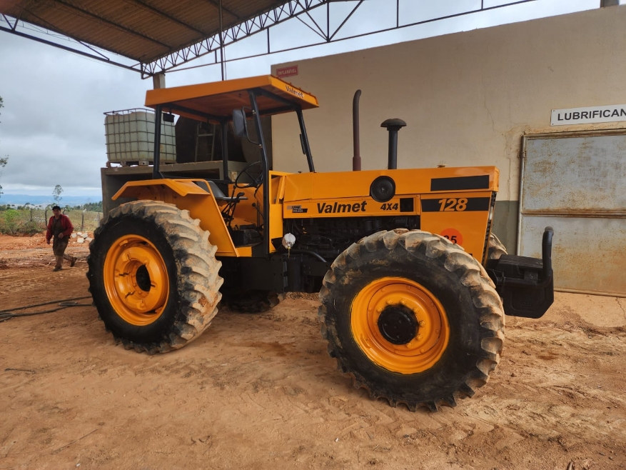 Tratores Valtra em Lavrinhas SP - Tratores Agrícolas | Preço
