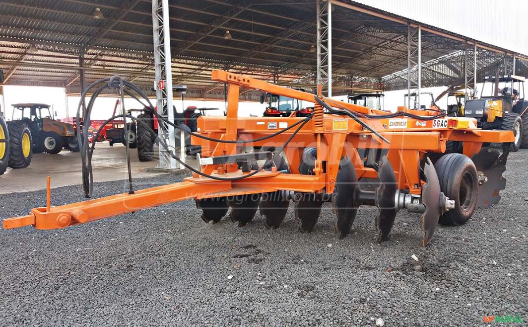 Grade Aradora Sgac 14 X 32 em Saltinho SP à venda. Compre direto 700620