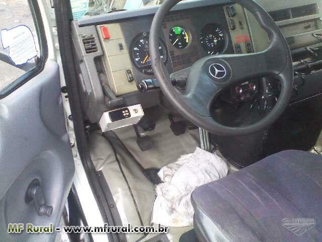 Caminhão Mercedes Benz (Mb) 710 Plus Ano 03 em São Paulo SP à 184617