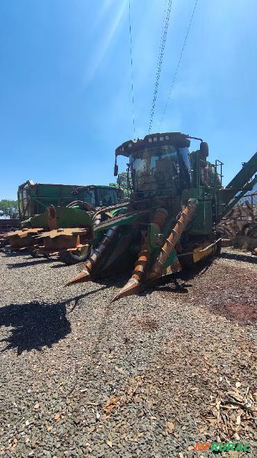 John Deere CH 570 em Bebedouro - SP à venda com preço