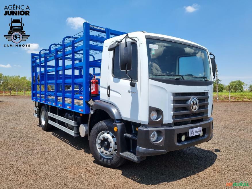 Caminhão vw 17190 Ano 2022 Toco Carroceria Para Gás em Ribeirão 758088