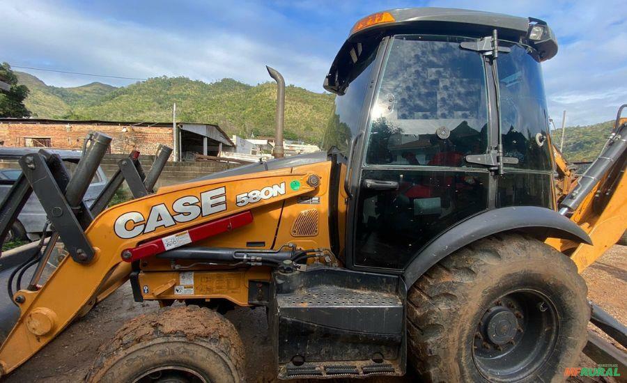 Retroescavadeira Case 580N Ano 2020 Com 3218 Horas em Curitiba 643567