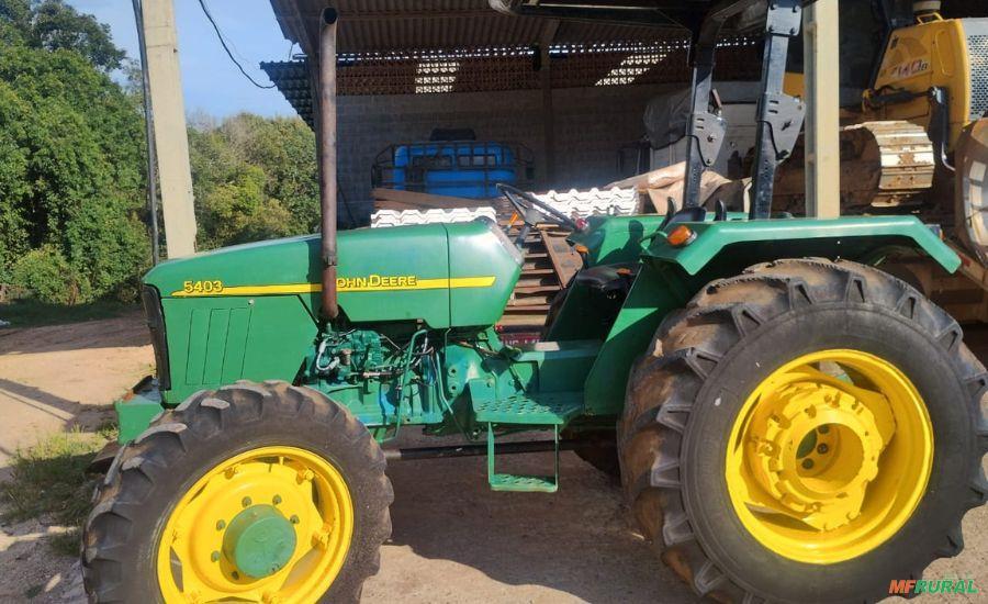 Trator Agrícola Jonh Deere Jd5403 4X4 em Curitiba PR à venda. 785590