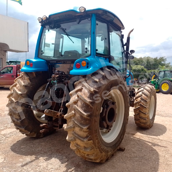 Trator Ls Tractor em Patrocínio - MG à venda com preço