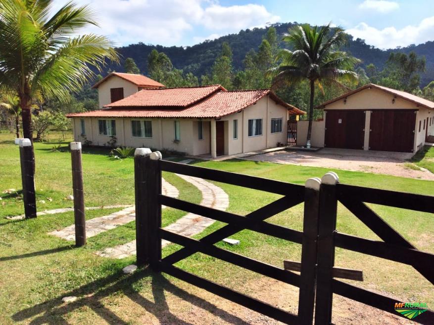 Linda Propriedade Rural no Vale Das Aguas Boas em Cachoeiras de 385636