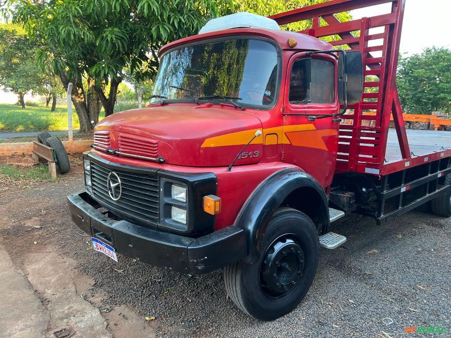 Mercedes Benz 1513 - Ano 1976 em Uberlândia MG à venda. Compre 752756