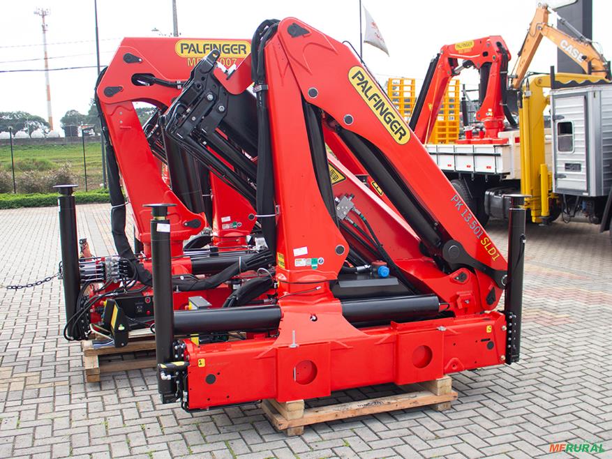 Munck Madal Palfinger pk 13501 – 2023 em Curitiba PR à venda. 676464