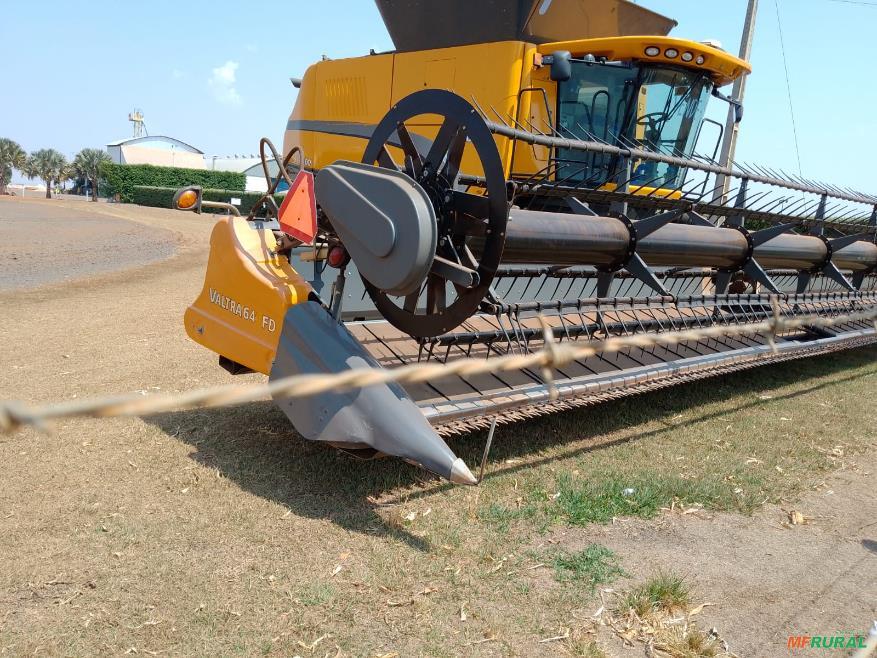 Colheitadeira Valtra VALTRA BC 8800 em Goiás à venda com preço
