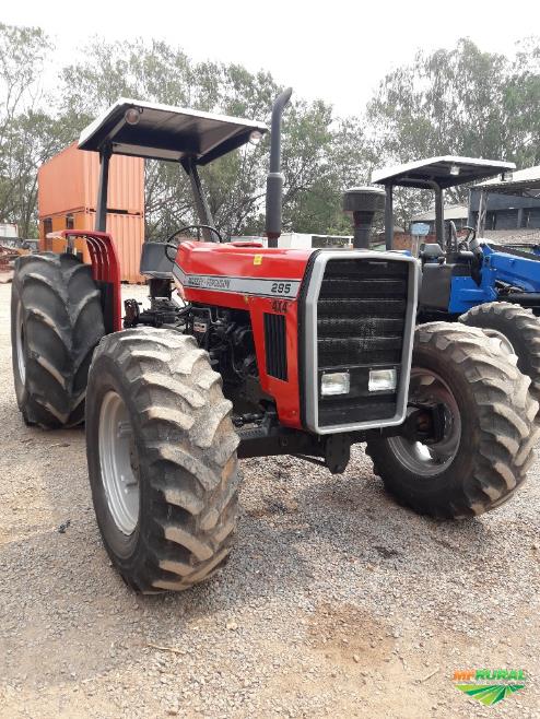 Trator Massey Ferguson 295 4x4 ano 90 em Cuiabá MT Vender Compra
