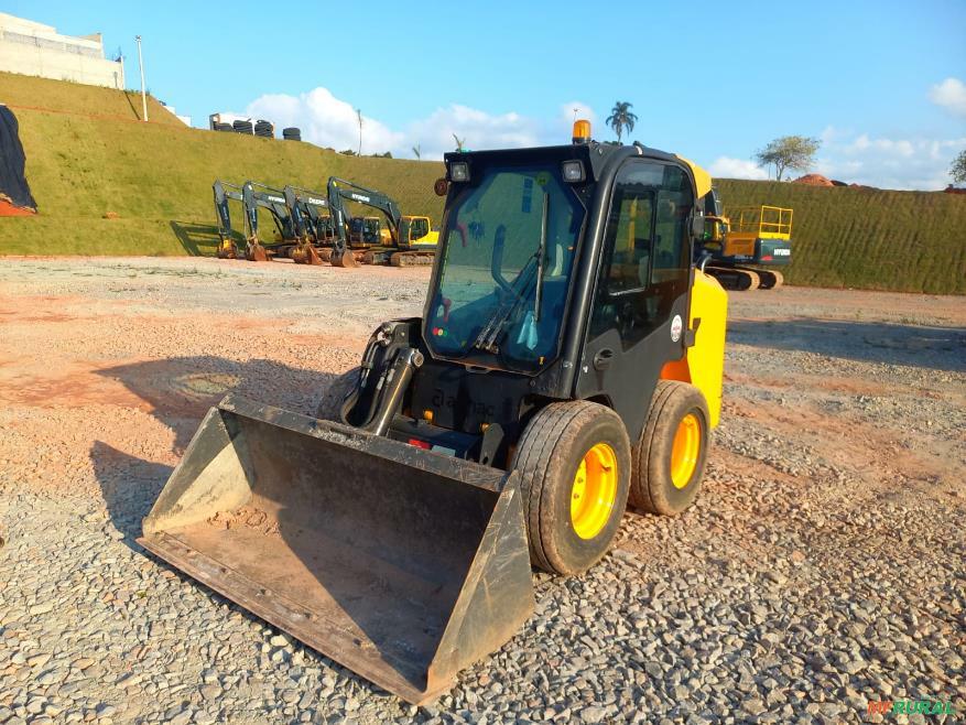Mini Carregadeira Jcb Ssl 190 (Mi00047) em Vargem Grande 702919