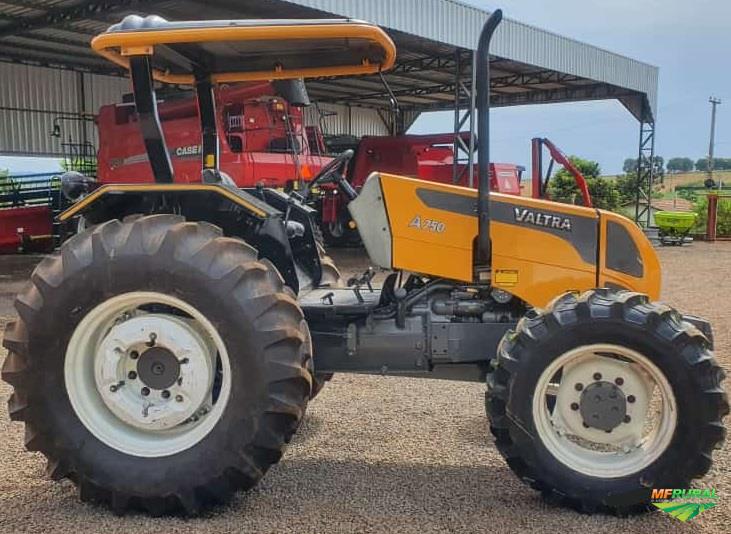 Trator Valtra/Valmet A 750 4X4 Ano 09 em Erechim RS à venda. 407093
