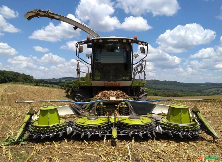 Forrageira Claas Jaguar 860 Ano 2017 em Castro PR à venda. 447114