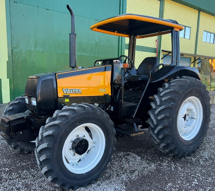 Trator Valmet Modelo 700 | Preço Venda Compra - MF Rural