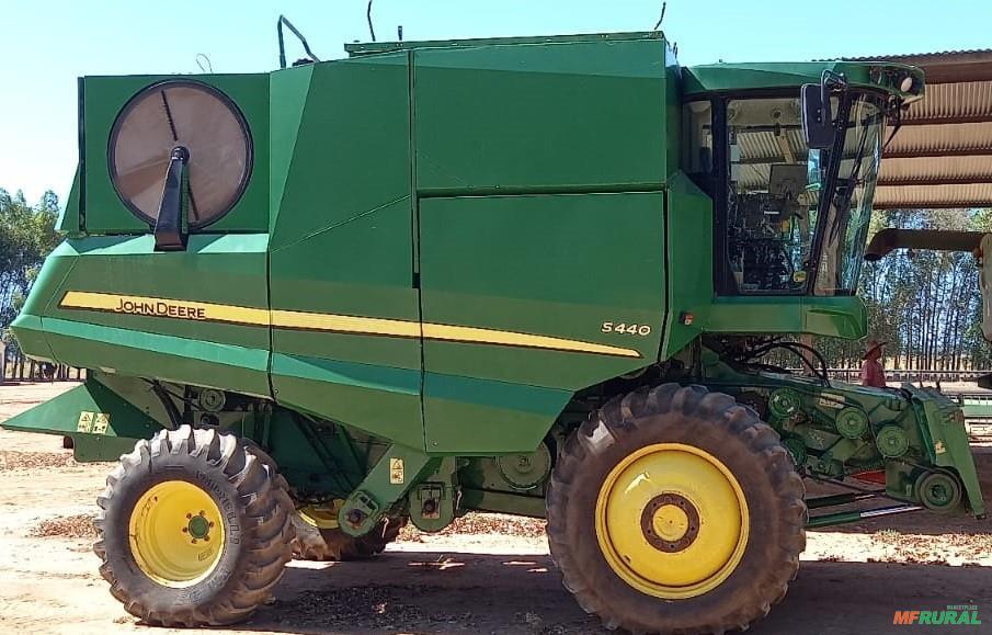 JOHN DEERE S440 em Canarana - MT Venda de JOHN DEERE S440 em