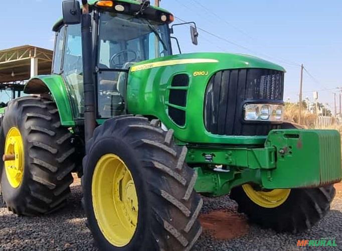 Trator John Deere 6190 J Ano 2017 em Campo Florido MG à venda. 811788